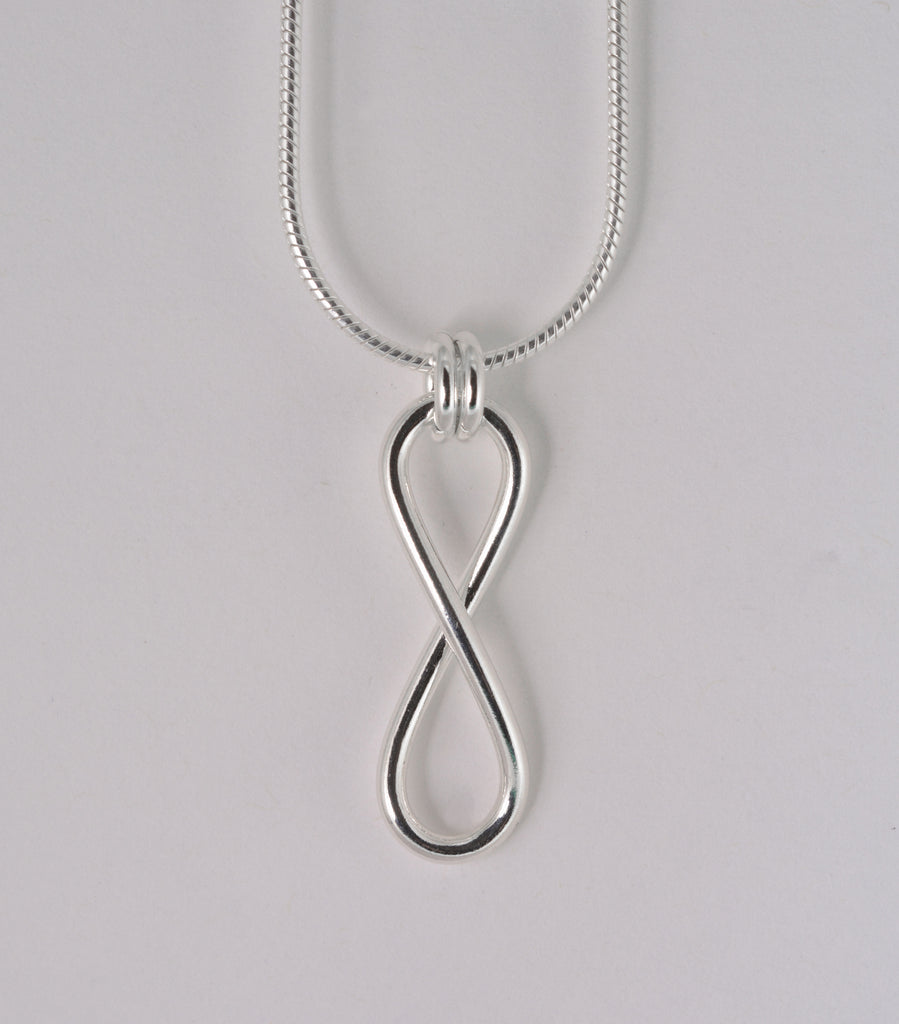 Infinity Pendant – Masterworks Jewellery By Jonathan Corey